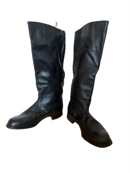 Vintage Soviet Riding Leather Boots 41 – Soviet Boots